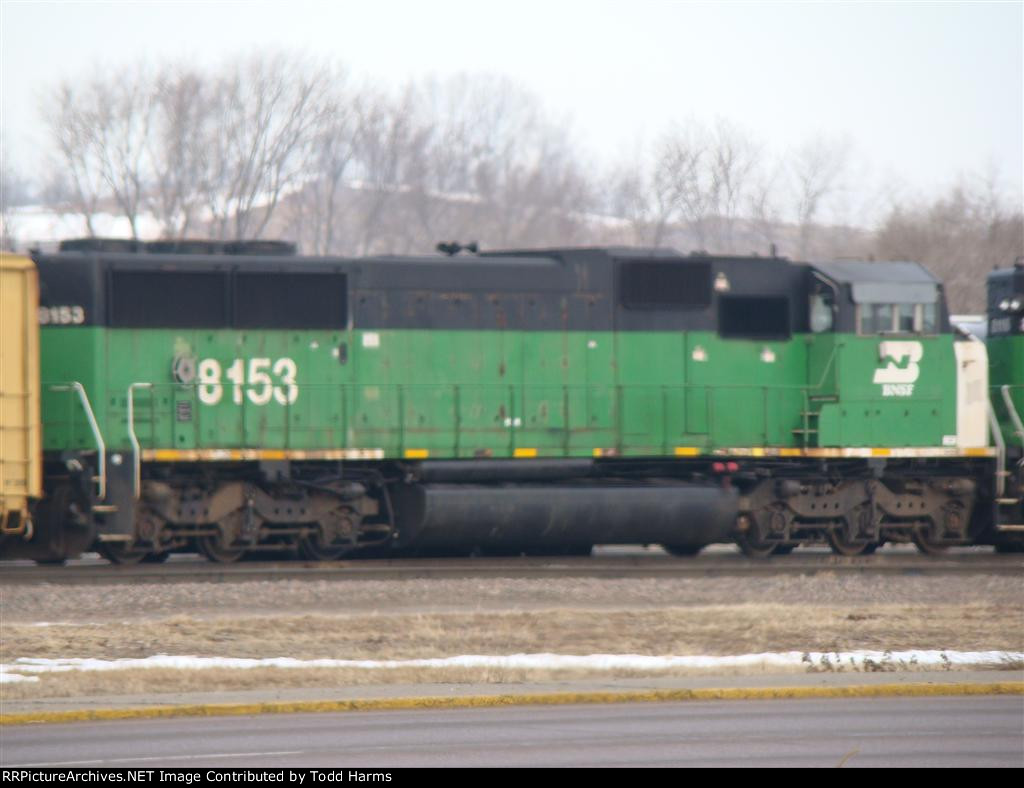 BNSF 8153